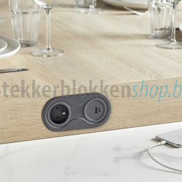 Inbouw stopcontact + usb A/C lader